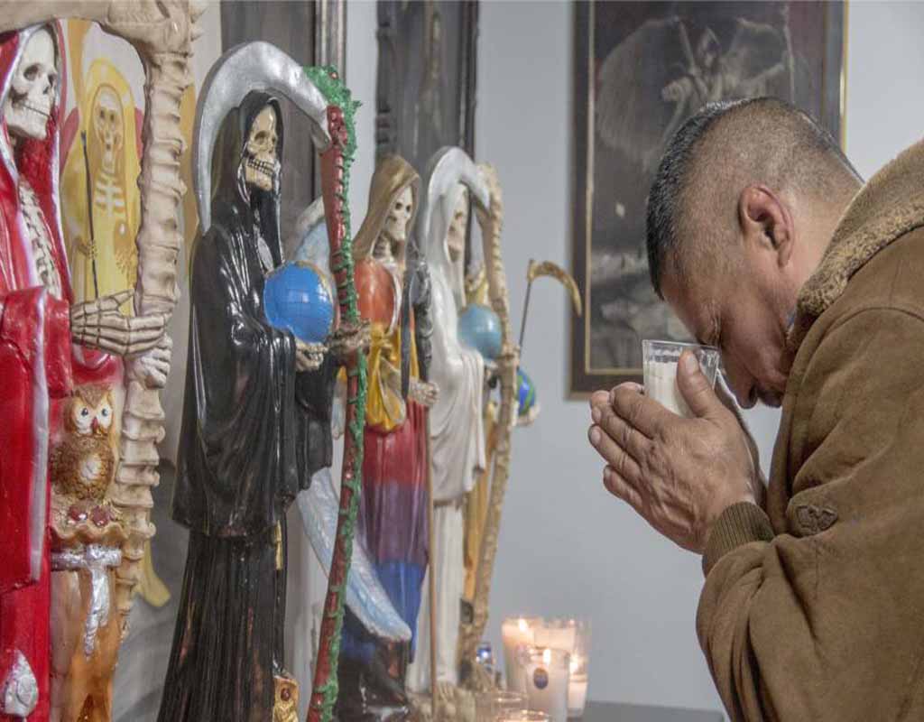 Fotoreportaje especial: Culto a la Santa Muerte - NTR Zacatecas