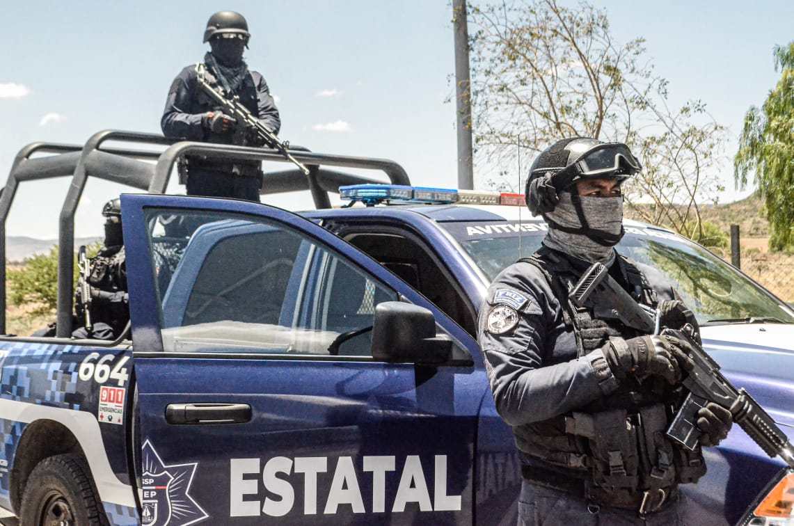 Detienen a dos hombres por portación de armas y droga en Luis Moya - NTR Zacatecas