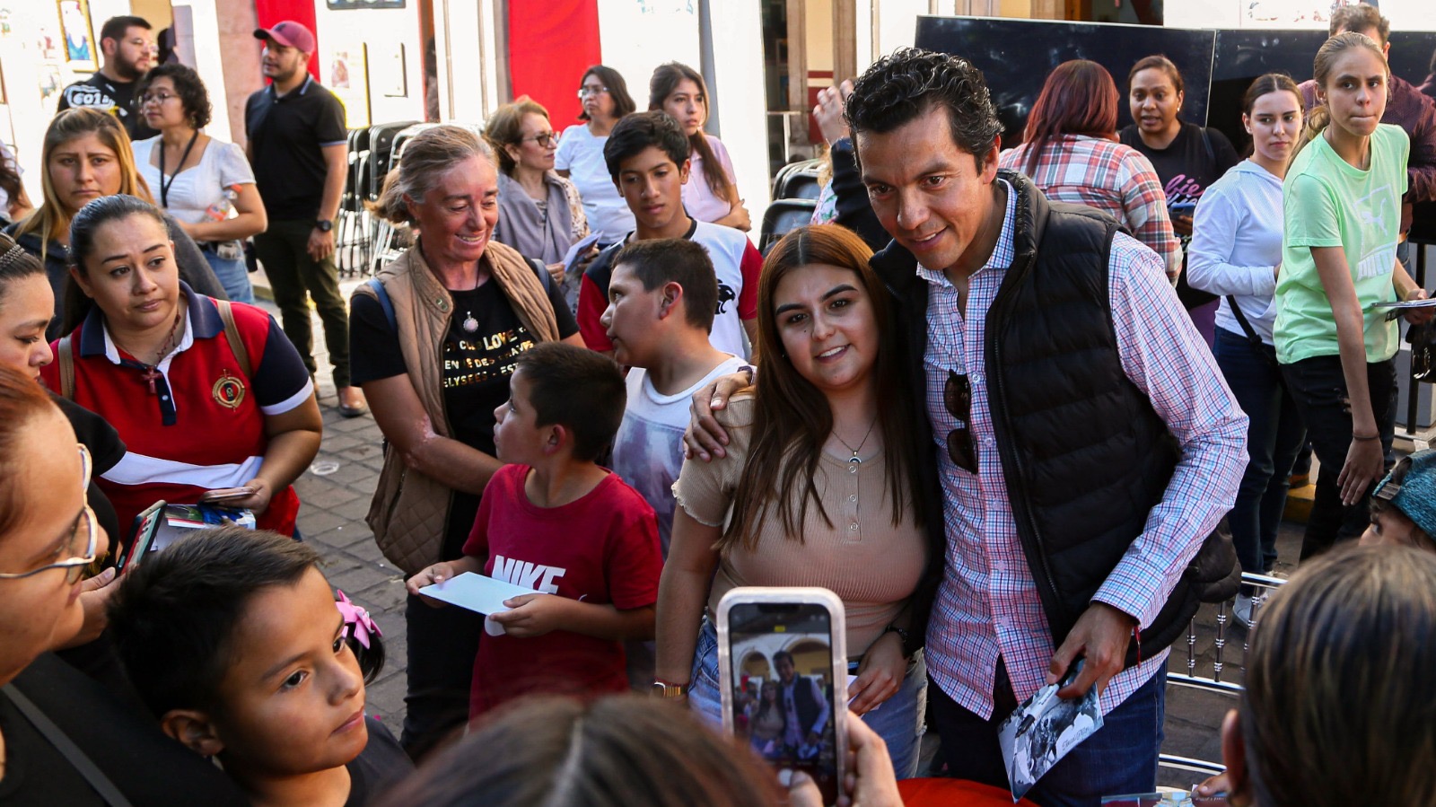 Realizan promoción en el previo de Moroleón - NTR Zacatecas