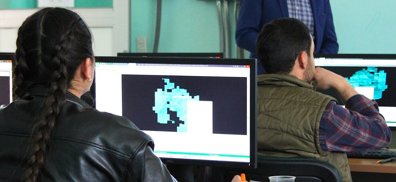 Reciben estudiantes de Minería Utzac capacitación en software Vulcan ...