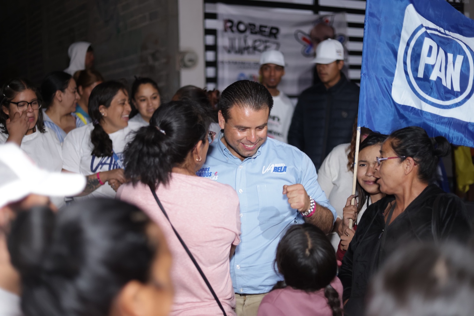 Termina Miguel Varela campaña en colonia Alma Obrera - NTR Zacatecas